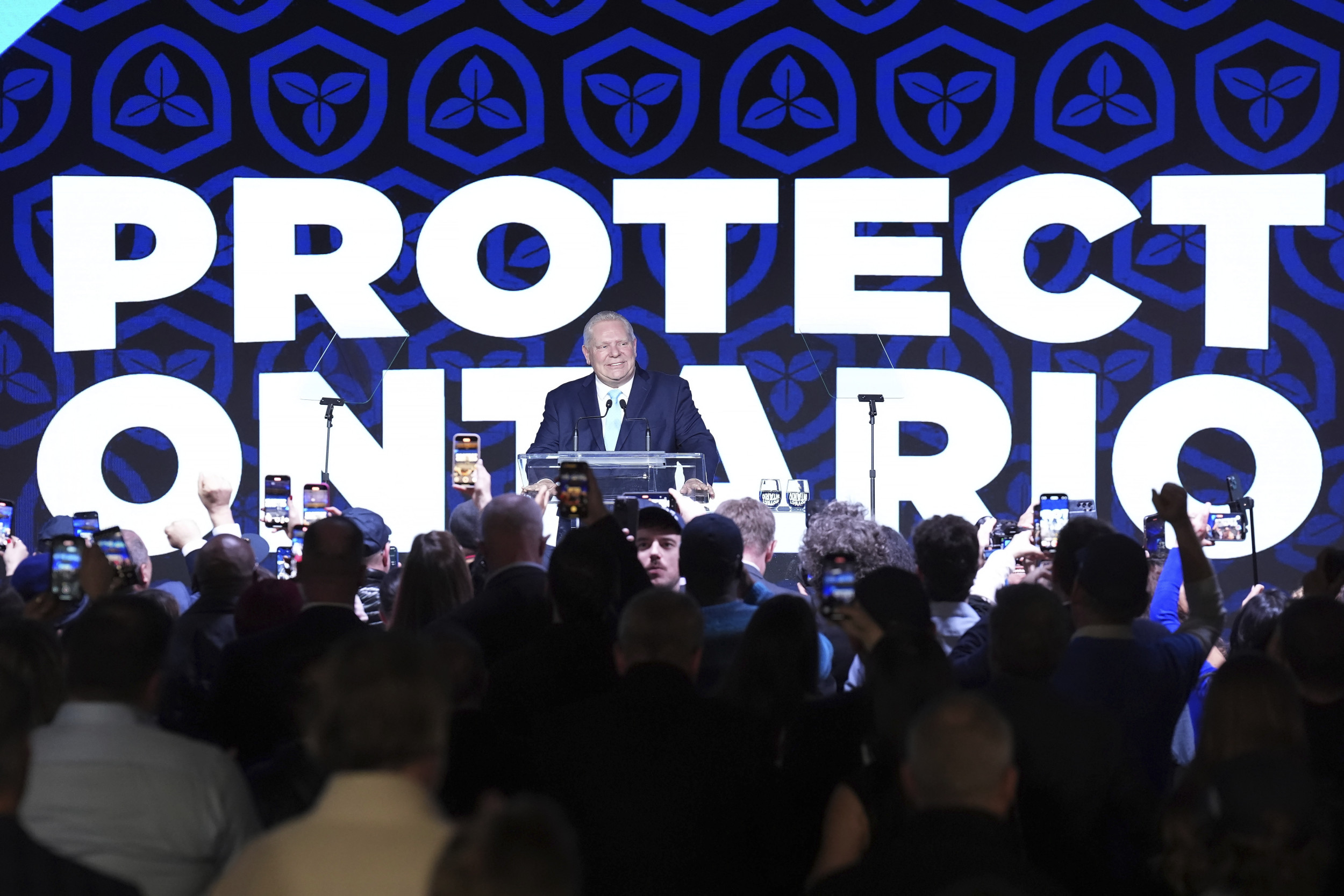 Map Shows How US and Canada's Energy Grids Connect