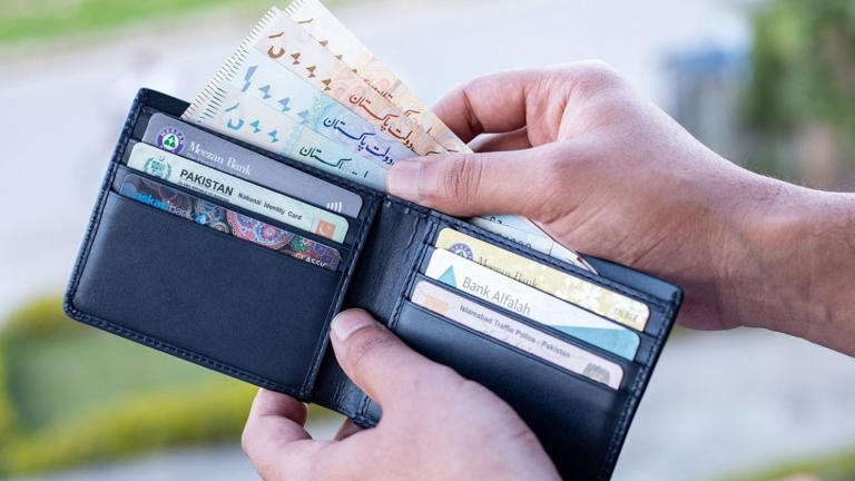 Guide to getting out of debt without compromising your quality of life