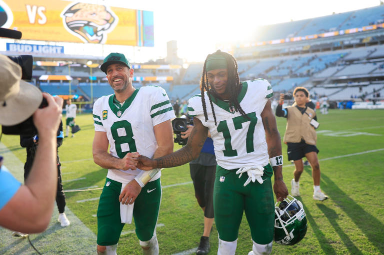 Why Davante Adams may not want to follow Aaron Rodgers Why Davante Adams may not want to follow Aaron Rodgers