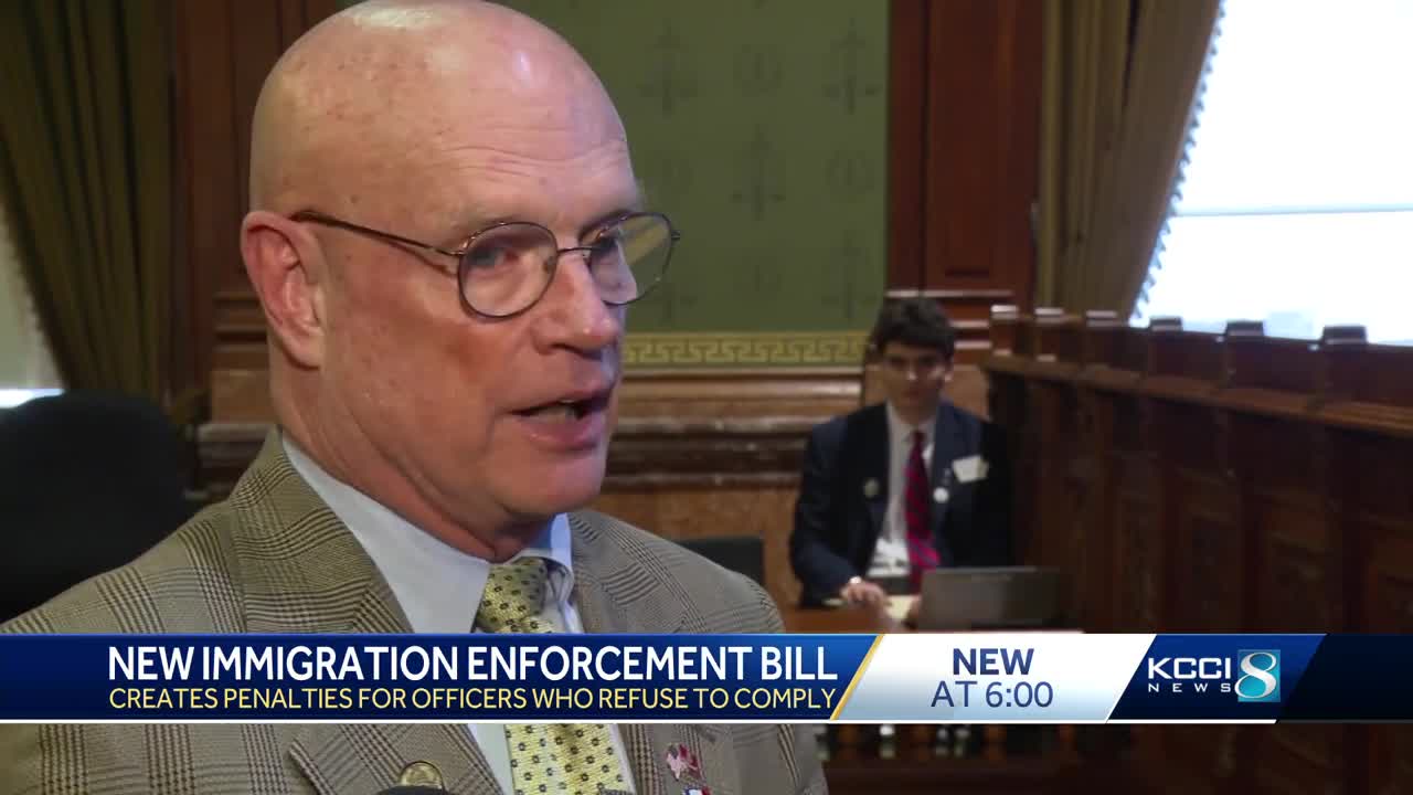 State lawmaker pulls Iowa bill requiring law enforcement to follow ...