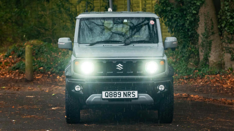 This six-wheeled Suzuki Jimny is possibly the greatest thing we’ve ever ...