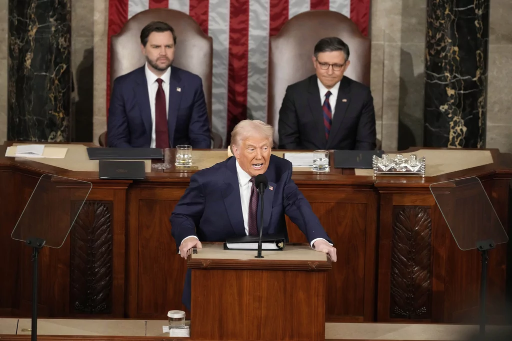 Trump says ISIS terrorist behind Kabul bombing that killed 13 US ...