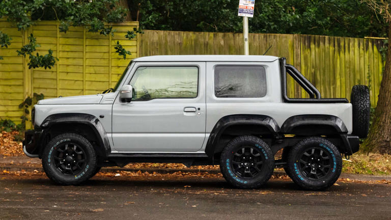 This six-wheeled Suzuki Jimny is possibly the greatest thing we’ve ever ...