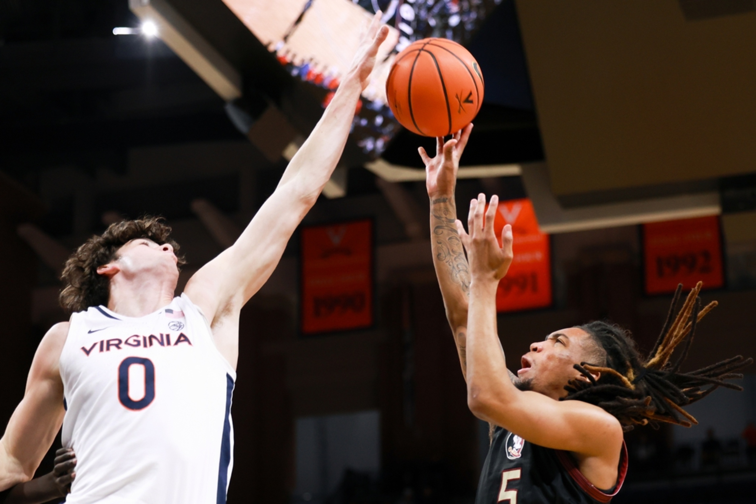 Andrew Rohde's late 3 vaults Virginia over Florida State