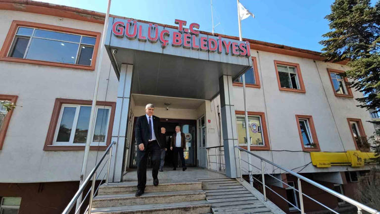 19 yıl makam şoförlüğü yapıp, toplam 27 yıl hizmet ettiği belediyeye ...