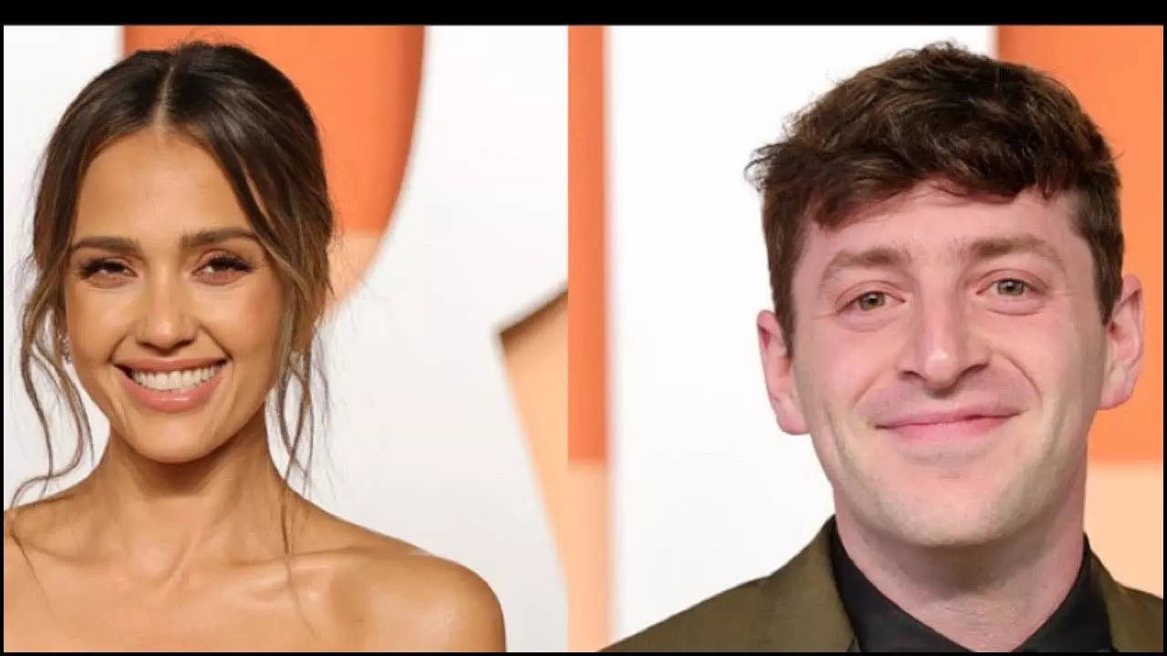 Jessica Alba sparks romance rumors after oscars night out with Alex ...