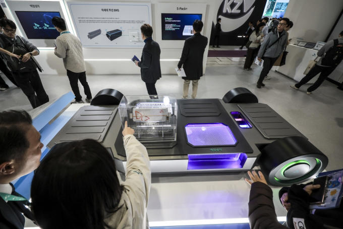 전기차 캐즘에 중국 공습까지 위기의 K 배터리돌파할 묘수는