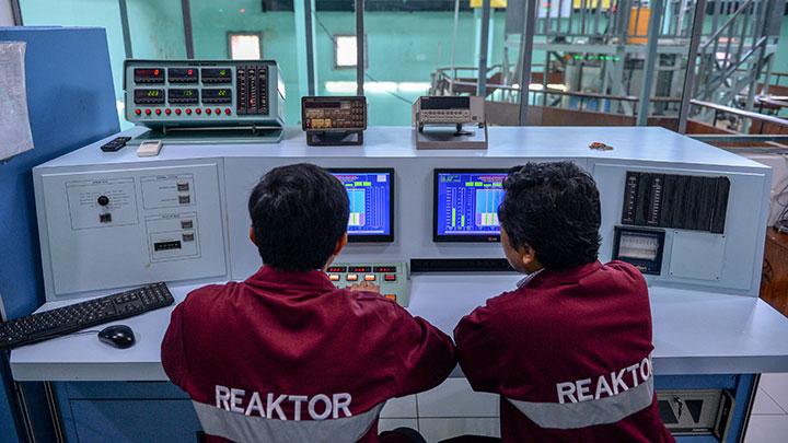 Mungkinkah Indonesia Beralih ke PLTN? Ini Kata Peneliti Energi