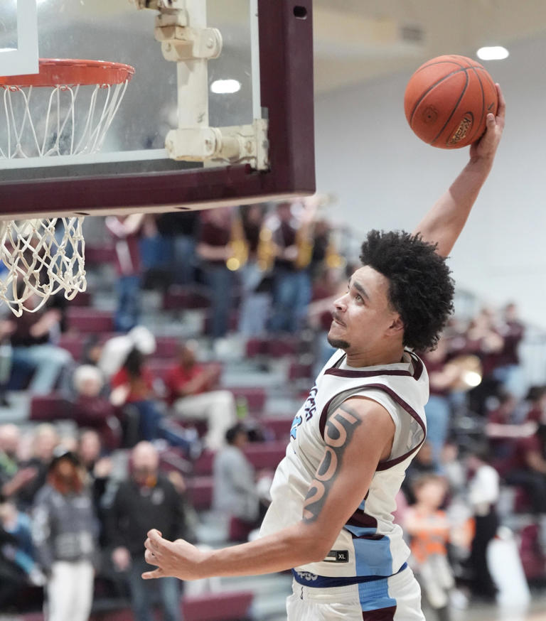 Jeffersontown boys basketball survives Fairdale's furious comeback ...