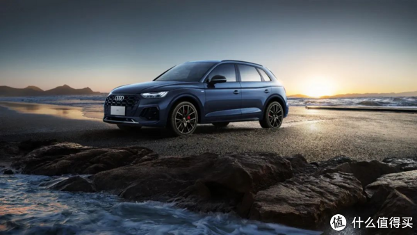 34.98万起，奥迪Q5L quattro 45 周年典藏版，经典再进化