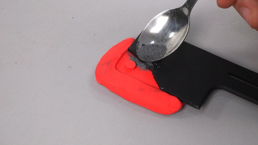 Revive DIY Plastic Tools With Method