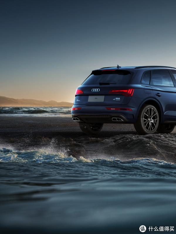 34.98万起，奥迪Q5L quattro 45 周年典藏版，经典再进化