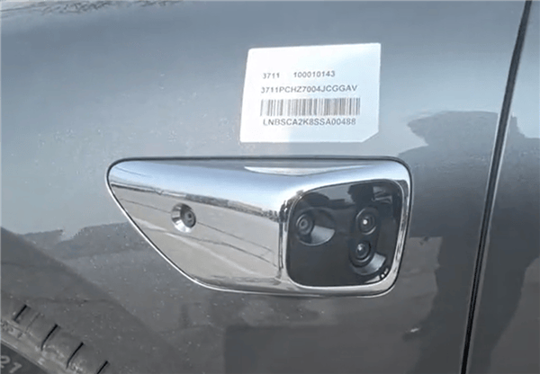 享界S9增程版亮相：四激光雷达加持，能否挑战BBA 56E地位？