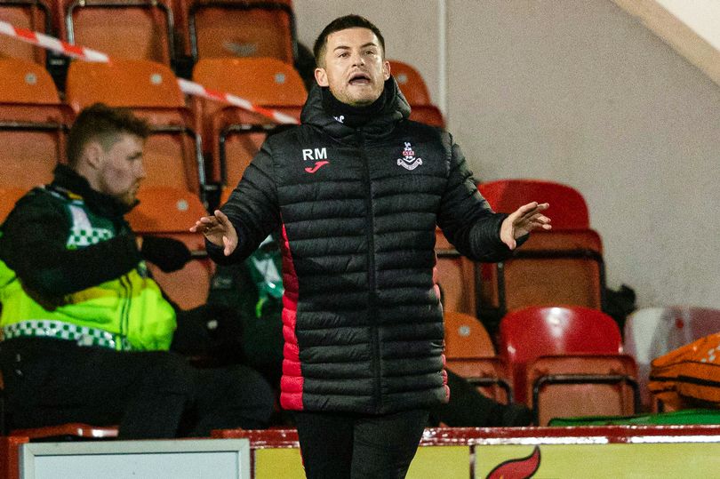 Airdrie boss hails character as Diamonds take vital point from ...