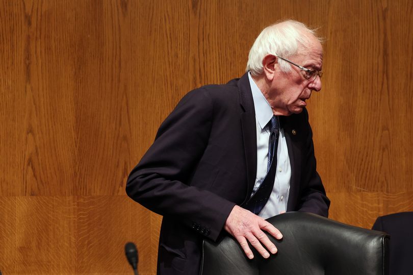 Bernie Sanders issues nine-word verdict on Trump speech as he walks out ...