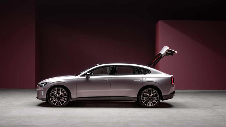 Volvo ES90: This Is It