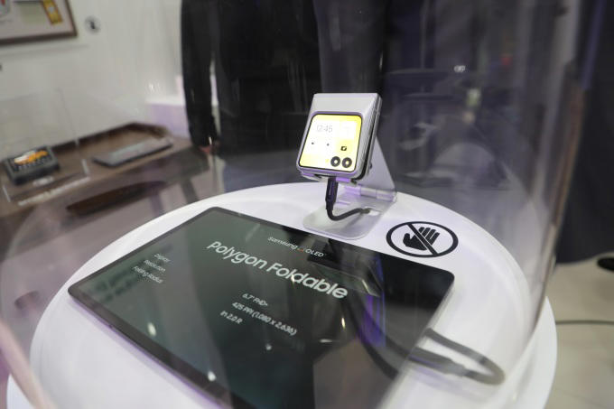 [포토] MWC 빛낸 삼성디스플레이의 OLED