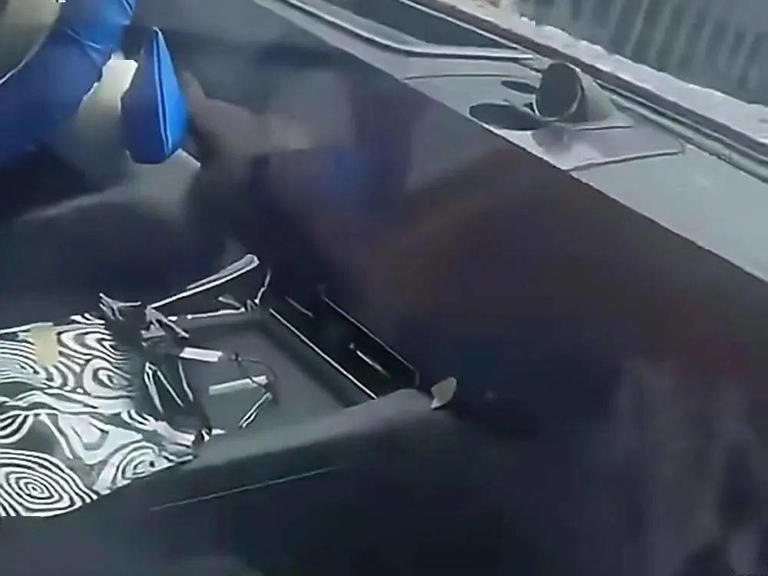 问界M8四月来袭，车长超5米，价格直逼理想L9！