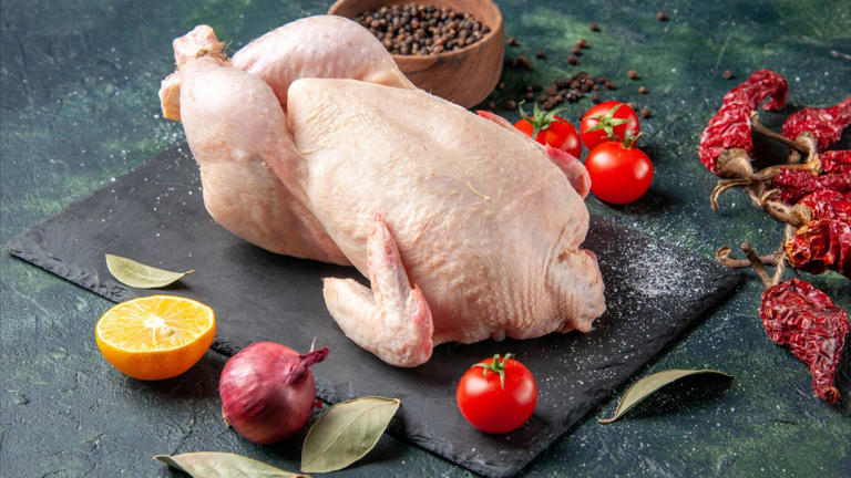 White streaks in chicken breast: what are they and why are they of concern?