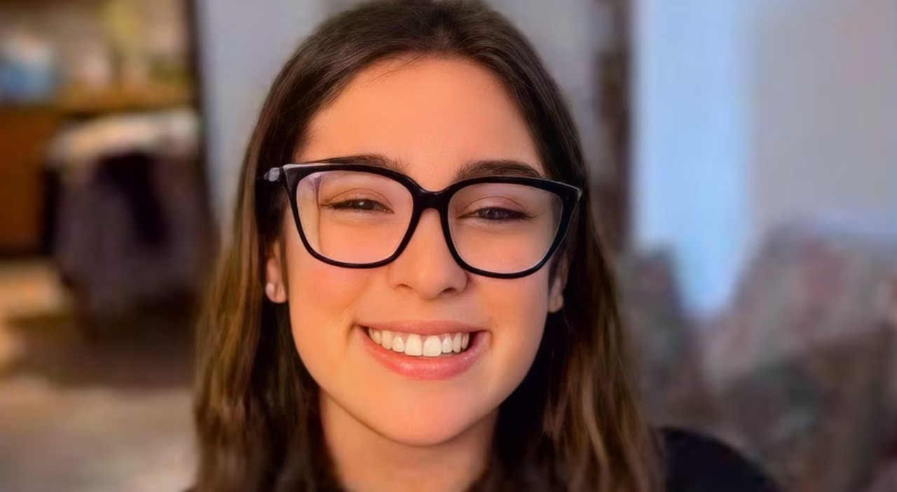 Sofia, 16enne scomparsa da una settimana. I genitori: «Qualcuno sta approfittando di lei e l'ha ...