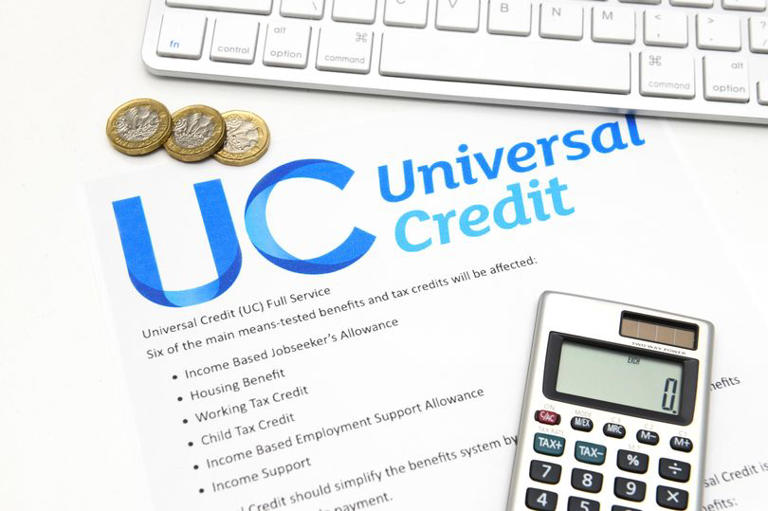 Universal Credit website down and people can't access benefits