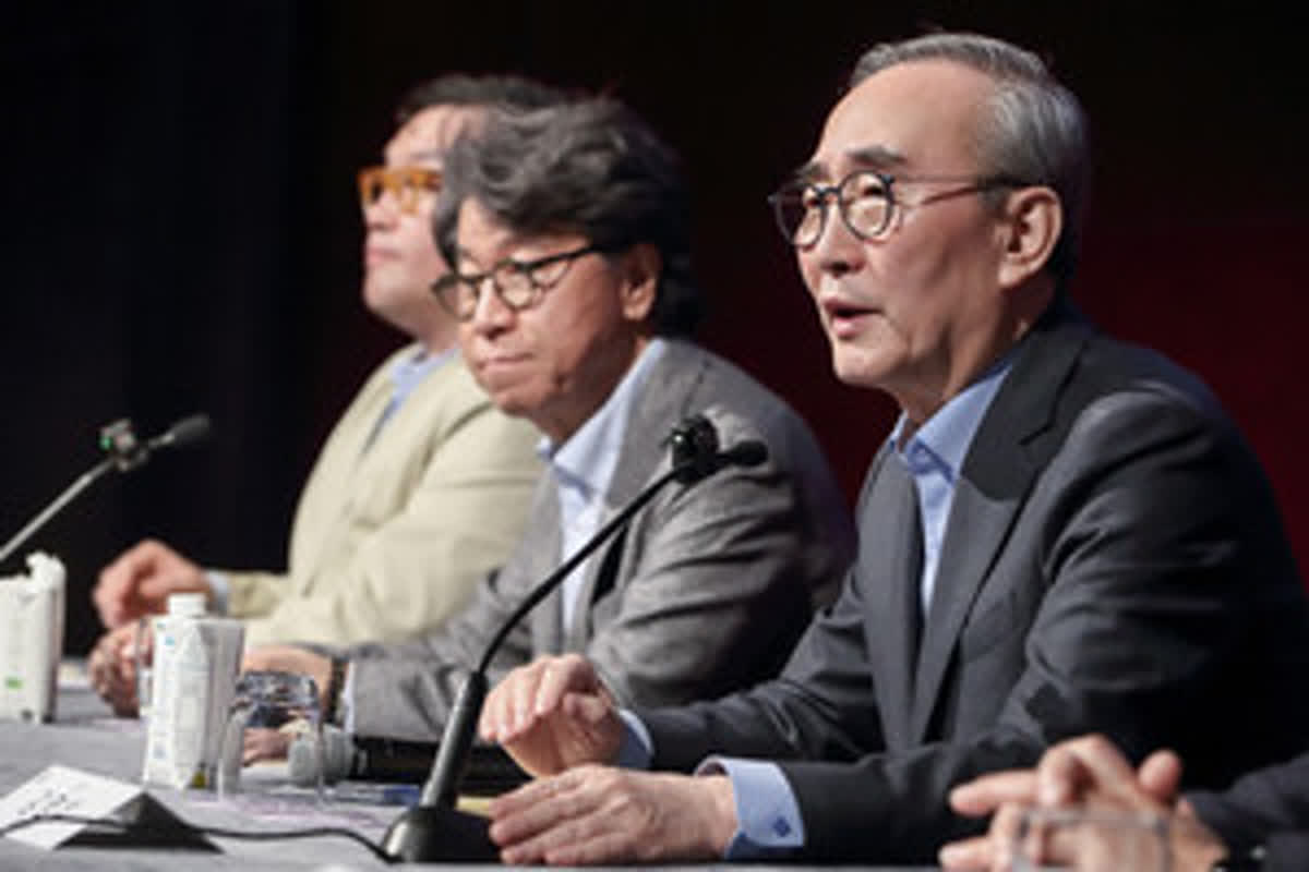 KT "한국형 AI 챗봇 2분기 출시...B2B·B2C 모두 포함"