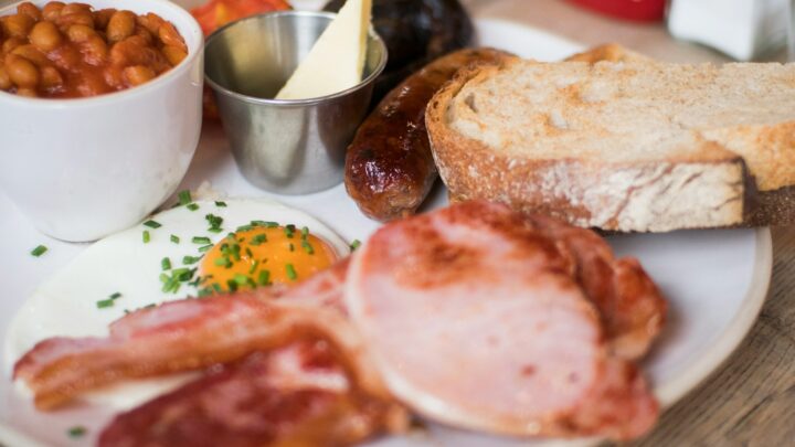 Weird Things People Have On An English Breakfast That Don’t Belong There