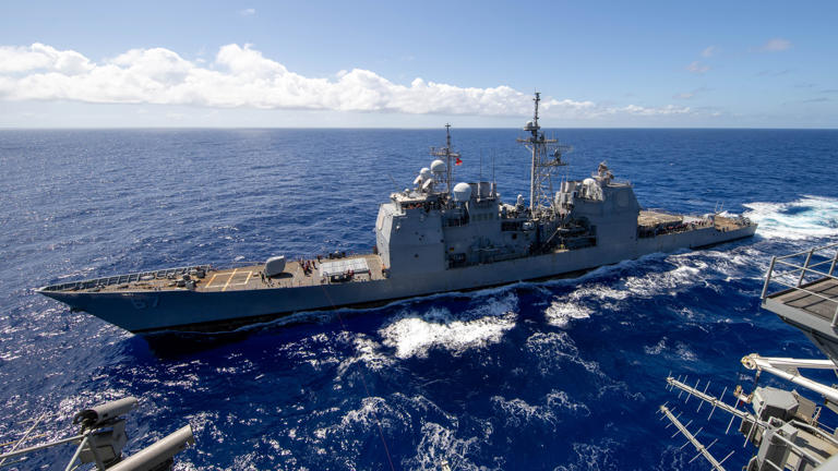 US Sends Warship to South Pacific As Chinese Warships Encircle Ally