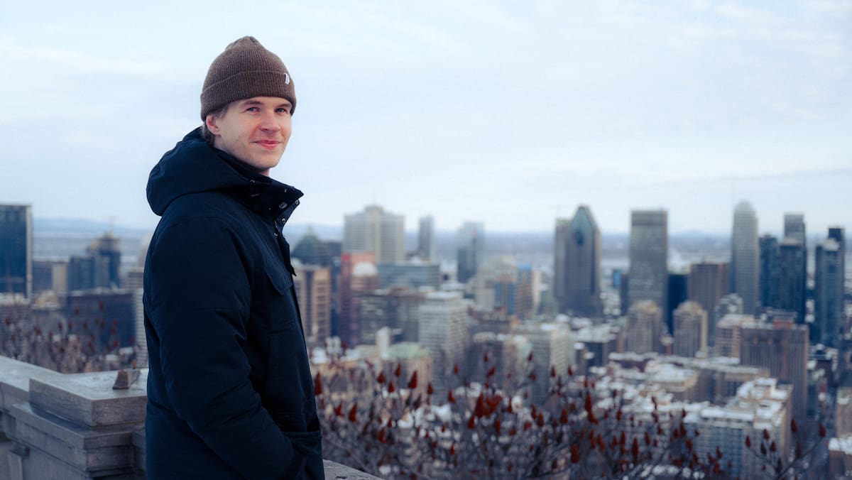 Blick lui a rendu visite: Connor Hughes: «Je donne tout pour jouer avec ...