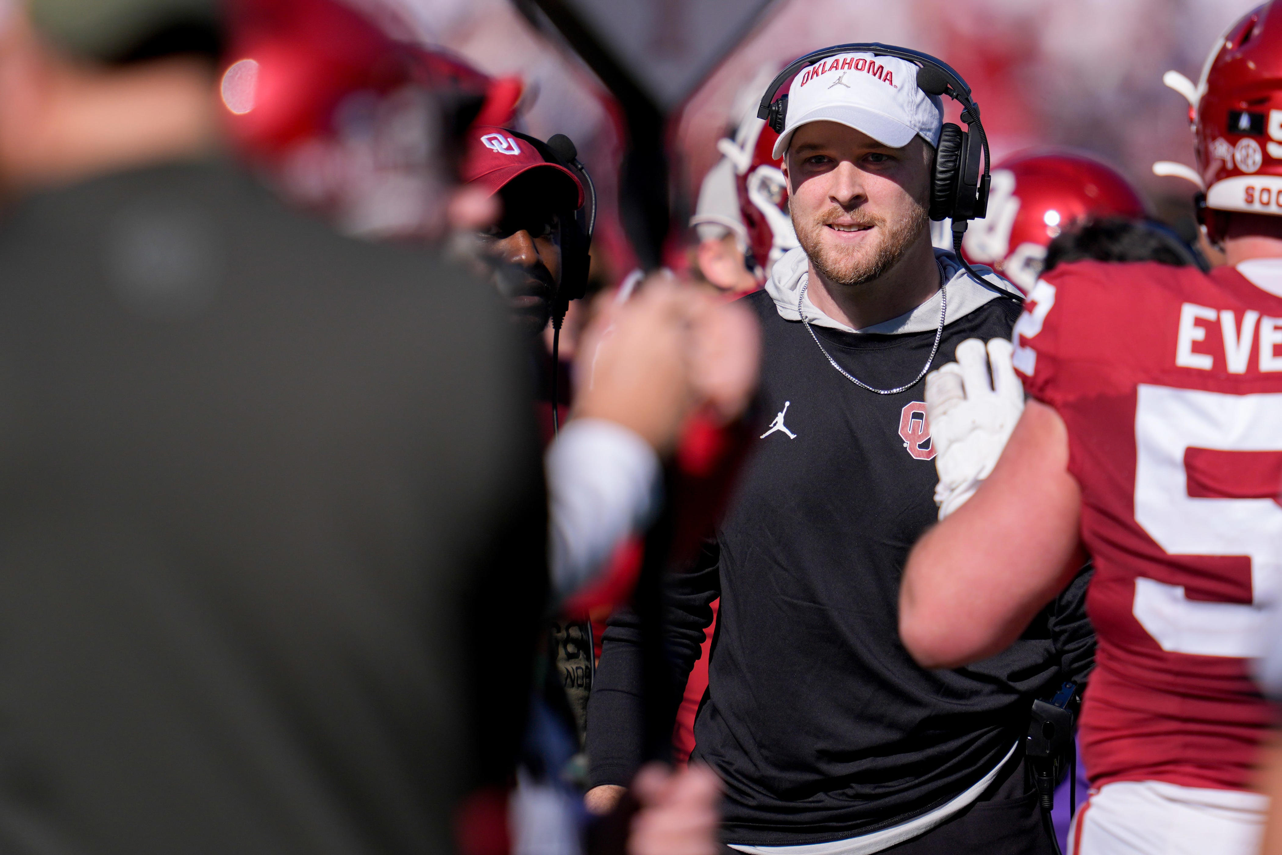 What will Ben Arbuckle's OU offense be in 2025 spring football? We ...