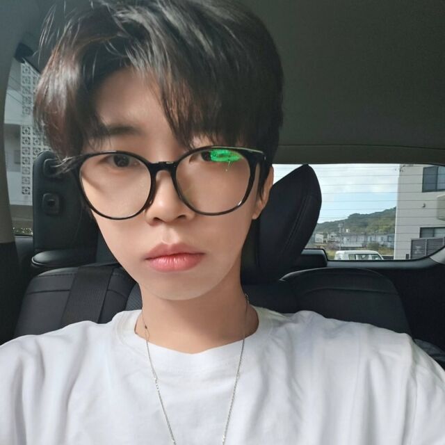 '임뭐요'로 전락한 '임히어로'…임영웅, 3개월만 SNS 복귀 [MD이슈]