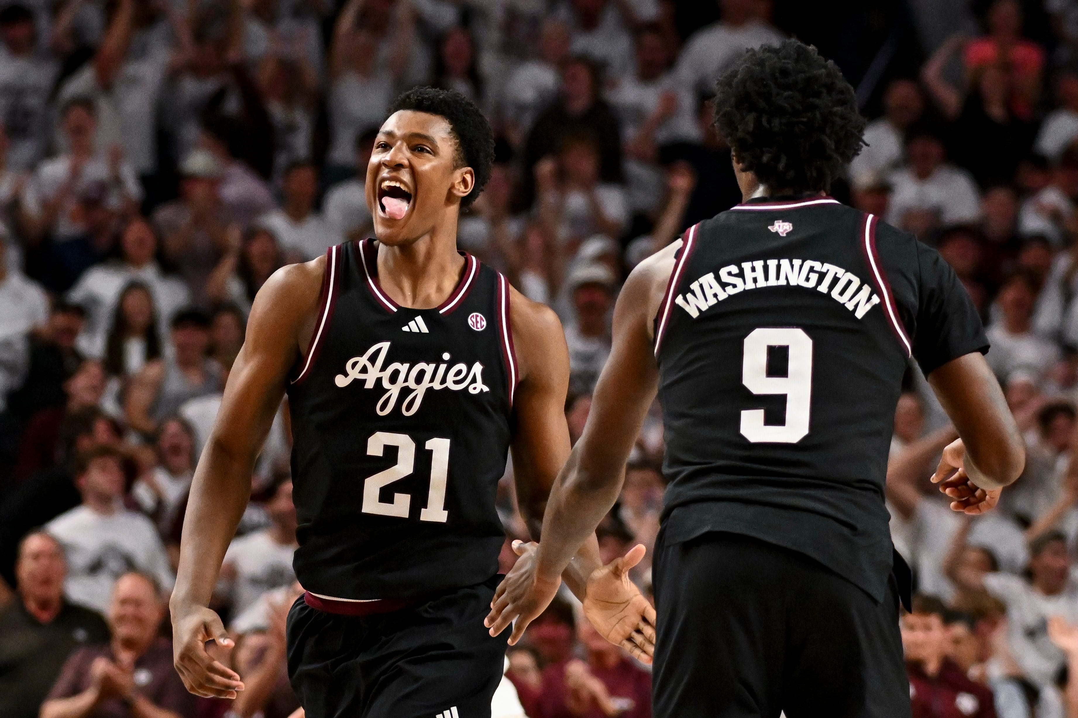 Aggie fans react to Texas A&M's 83-72 home win over No. 1 Auburn
