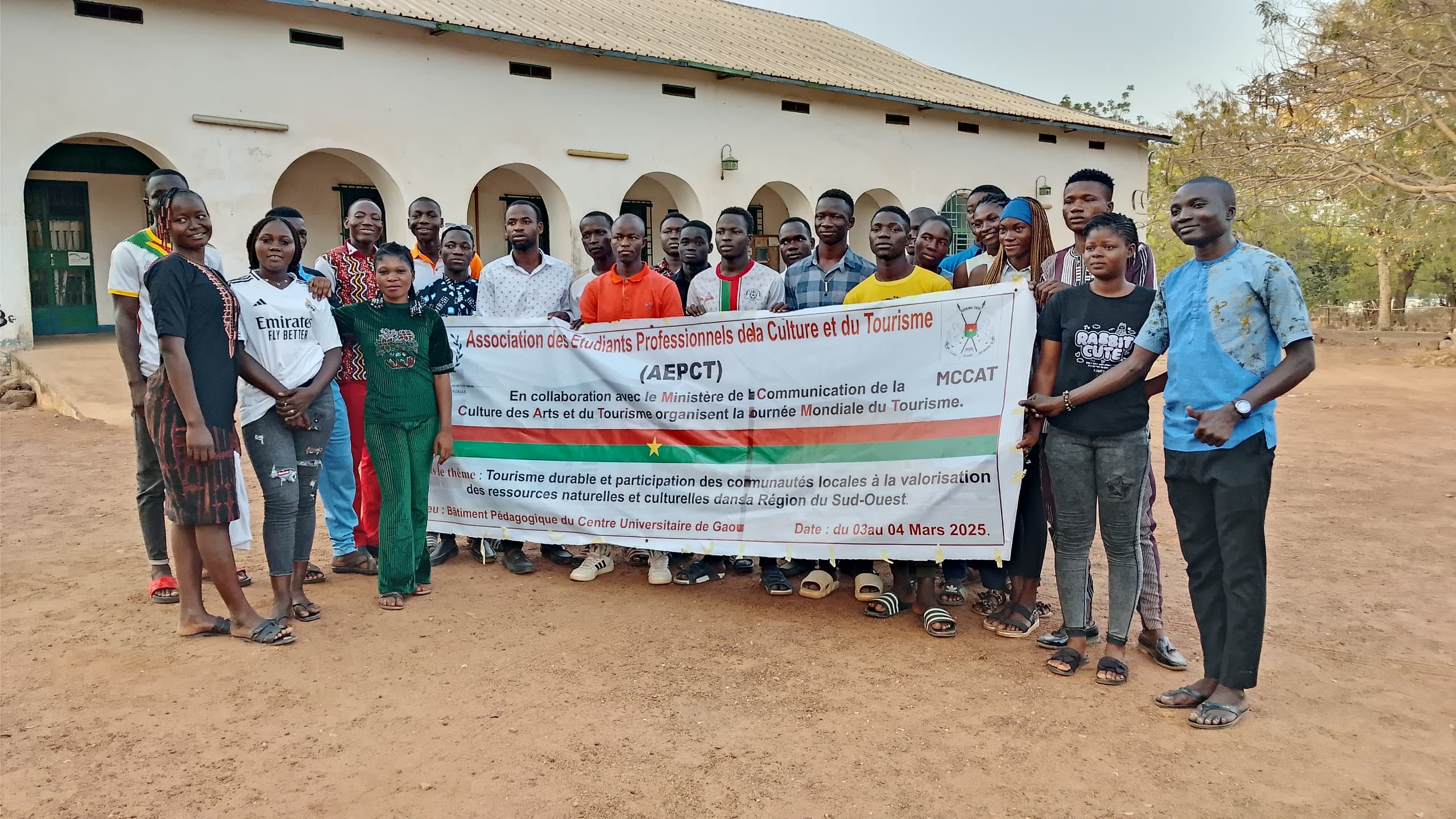Les étudiants du Centre universitaire de Gaoua célèbrent en différé la ...