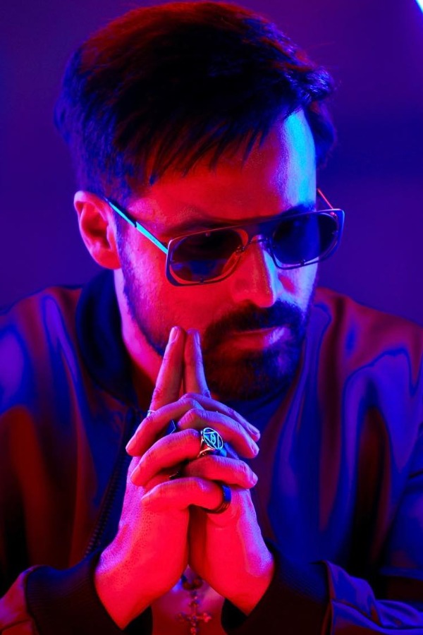 Emraan Hashmi & Yami Gautam To Lock Horns In Intense Drama Based On The ...