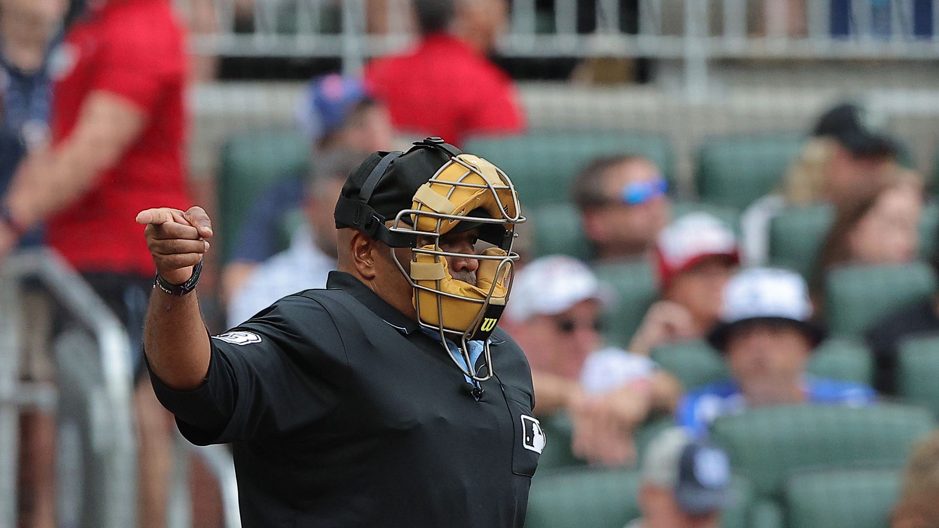 What strike zone should baseball lock in?