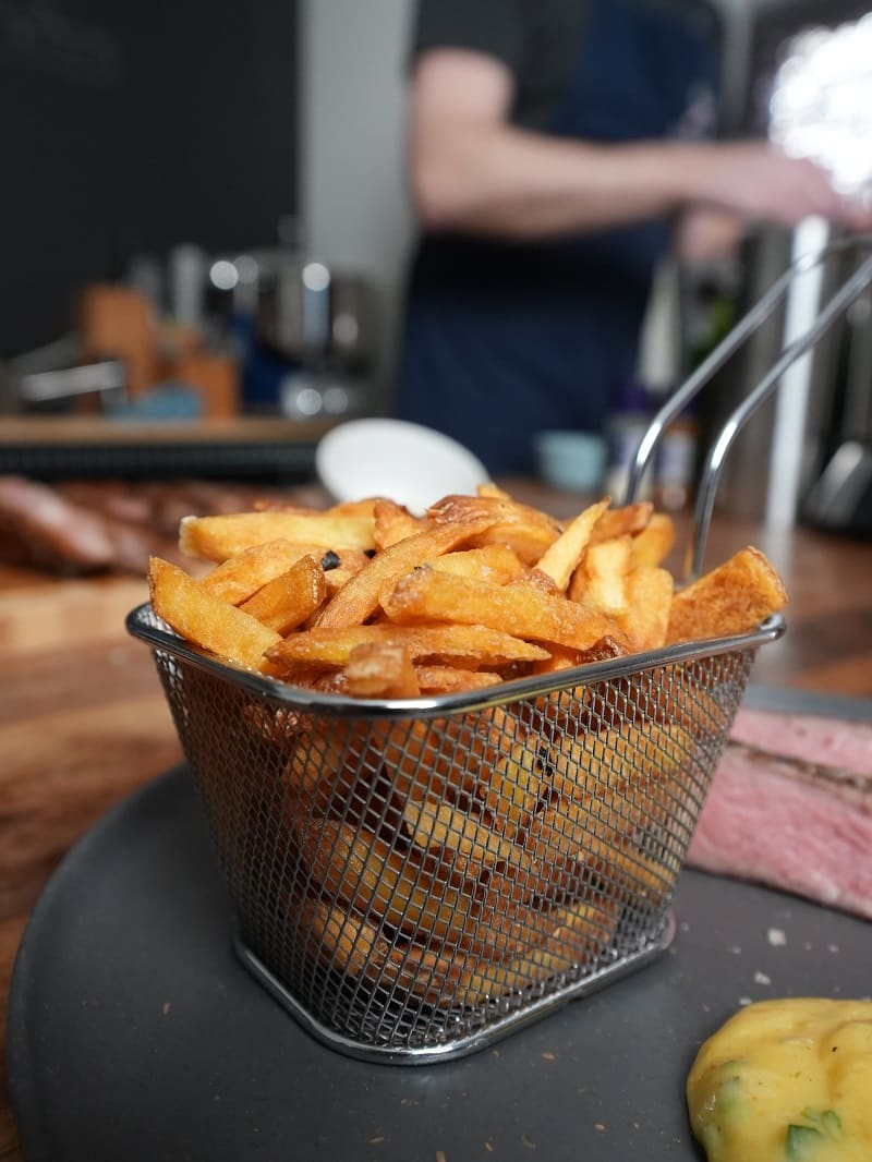 How to make perfectly crispy fries with a soft, fluffy interior