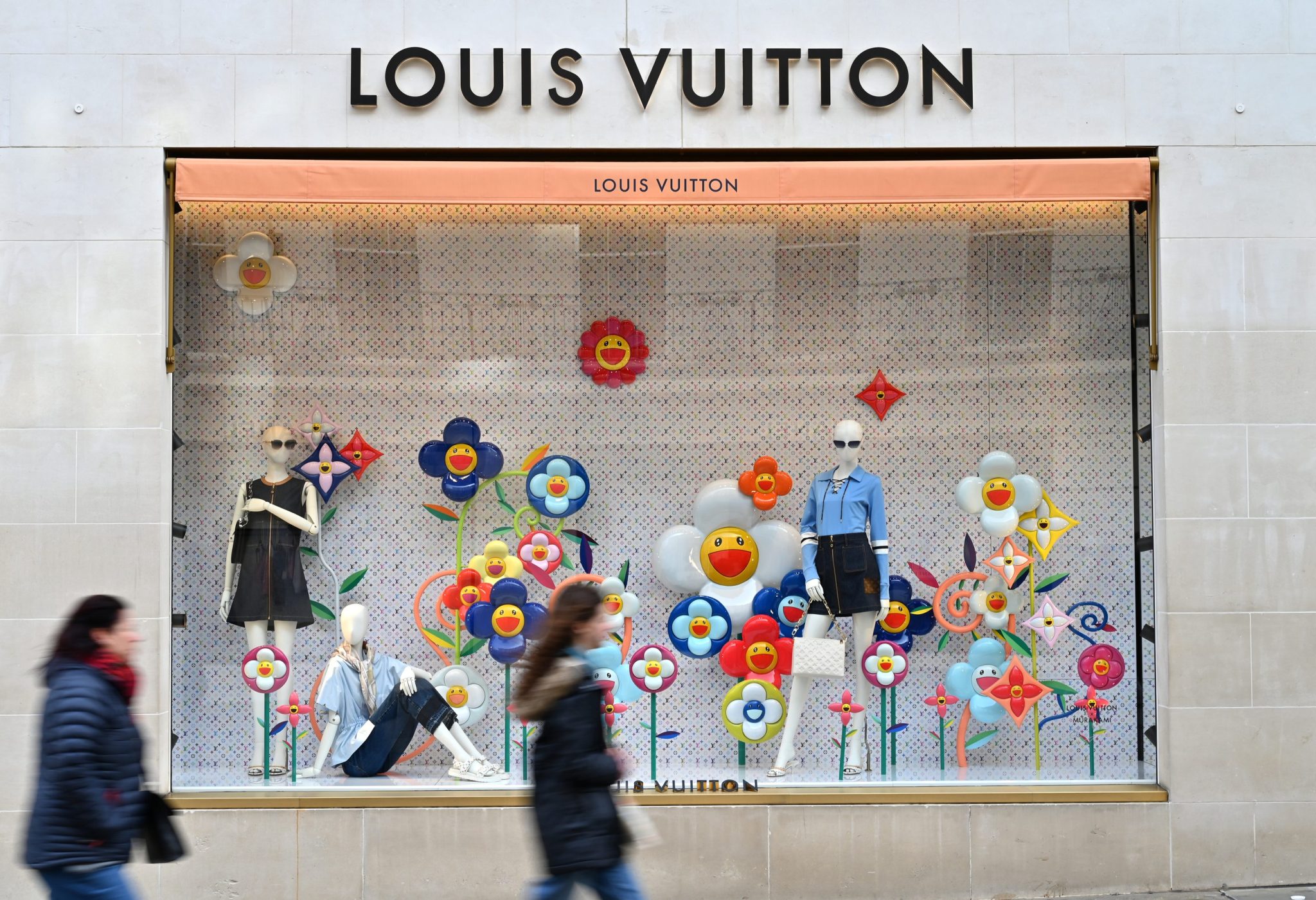 Louis Vuitton plans to foray into prestige cosmetics to win back ...