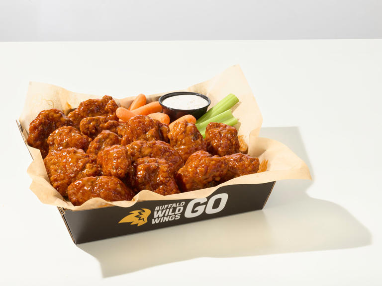 This BOGO Buffalo Wild Wings Deal Is The Perfect March Madness Tip-Off