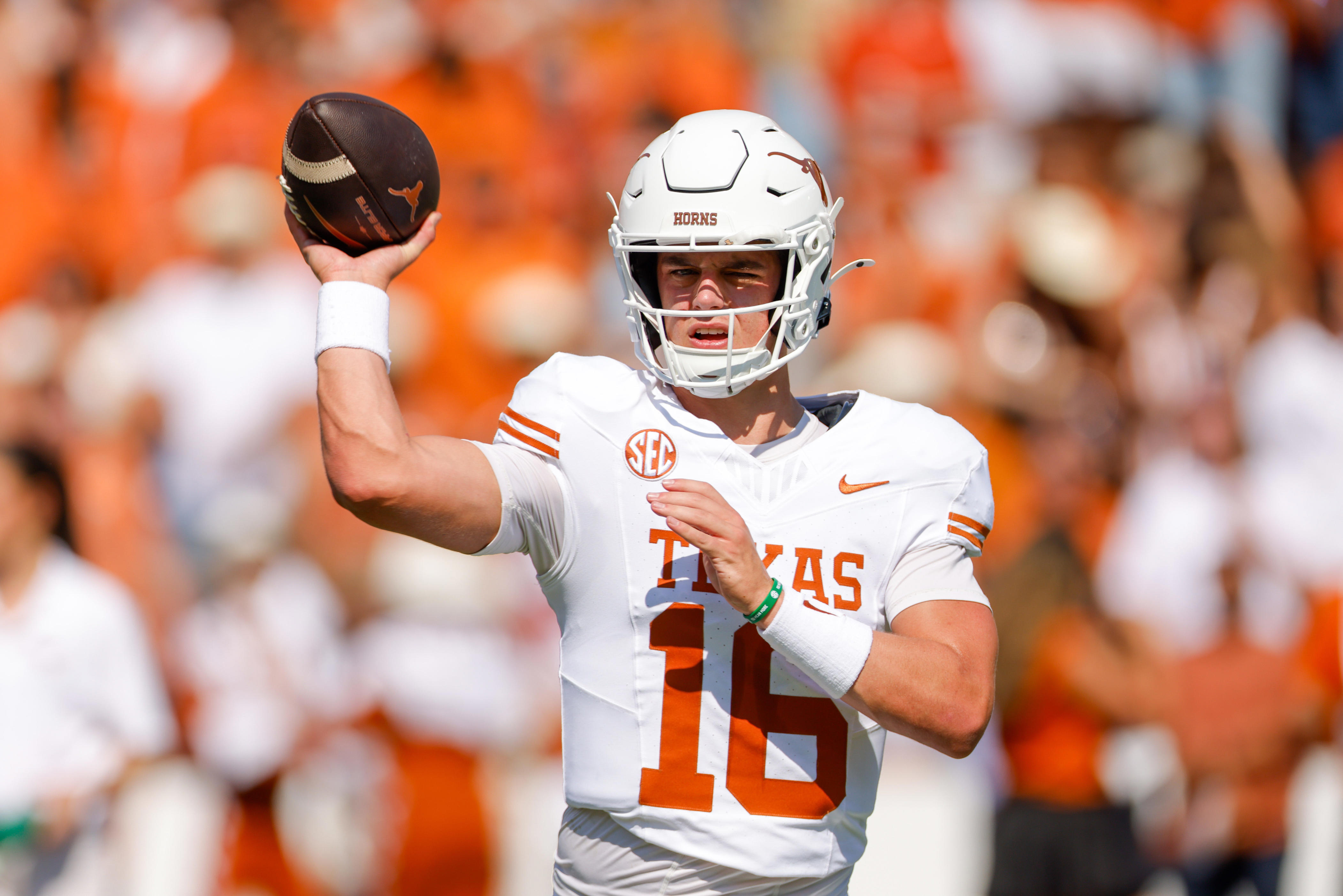 Where do the Texas Longhorns land in USA TODAY Sports' preseason SEC ...