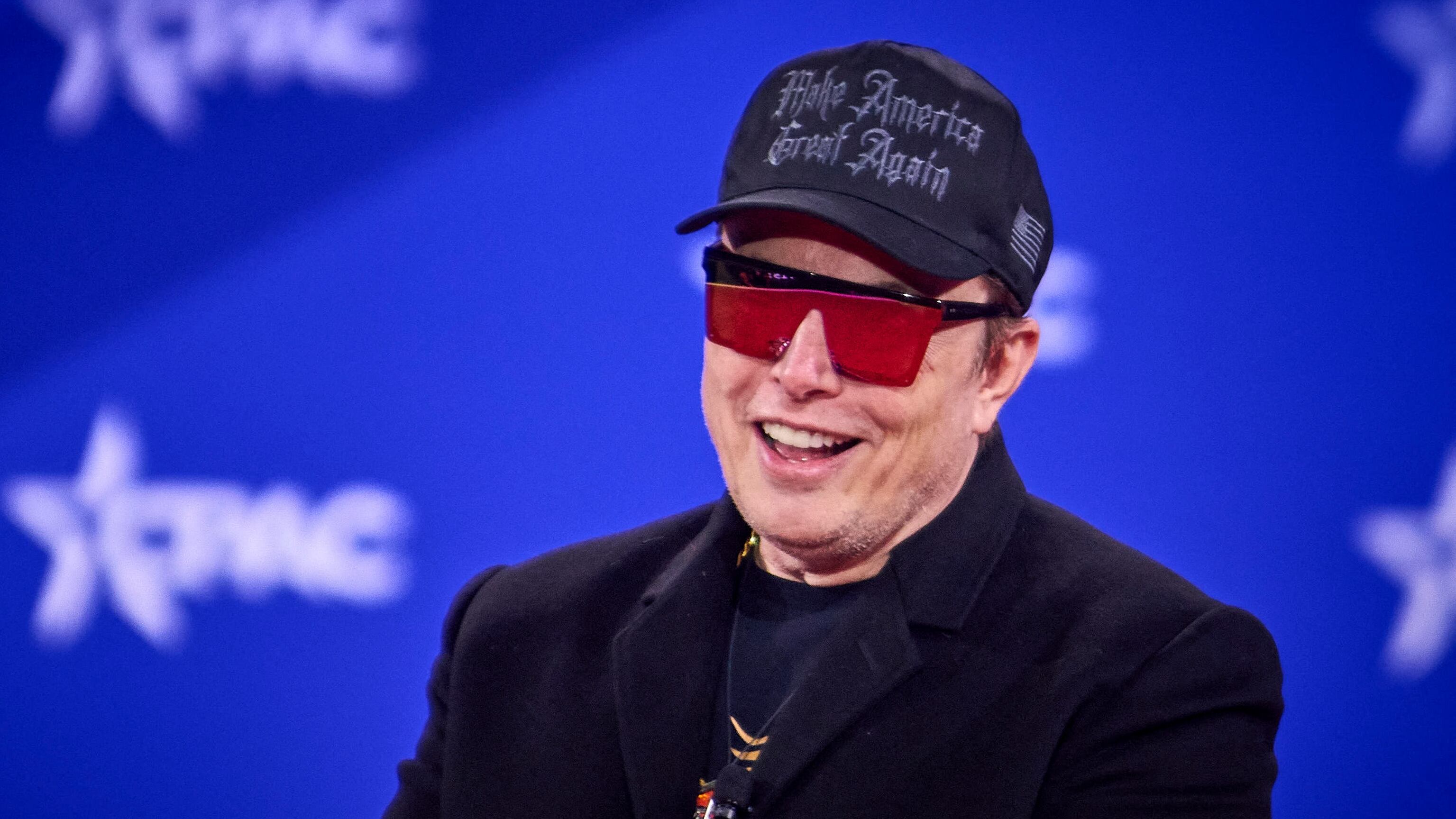 Musk’s DOGE Goons Are Pocketing Six-Figure Salaries From Agencies They ...