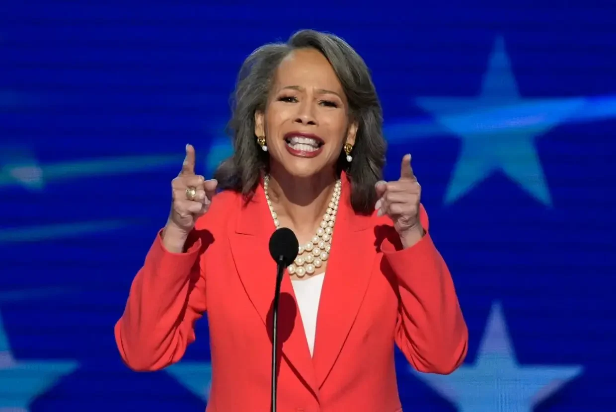 Tariff: Trump raising cost of everything you buy – U.S. senator tells ...