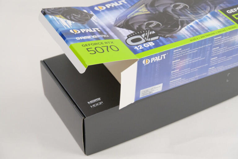 Palit「GeForce RTX 5070 GamingPro OC」を試す。ThunderMasterで自動オーバークロックも