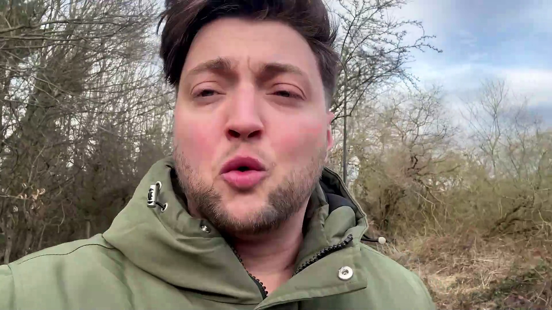 Lewis Hall injury reaction - who do Newcastle United turn to?