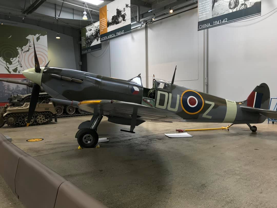 Randy's Warbird Profiles: Supermarine Spitfire Mk.Vc AR614