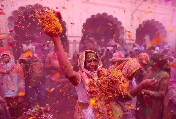 A Holi Pilgrimage to Vrindavan: An Ultimate Travel Plan to Celebrate ...