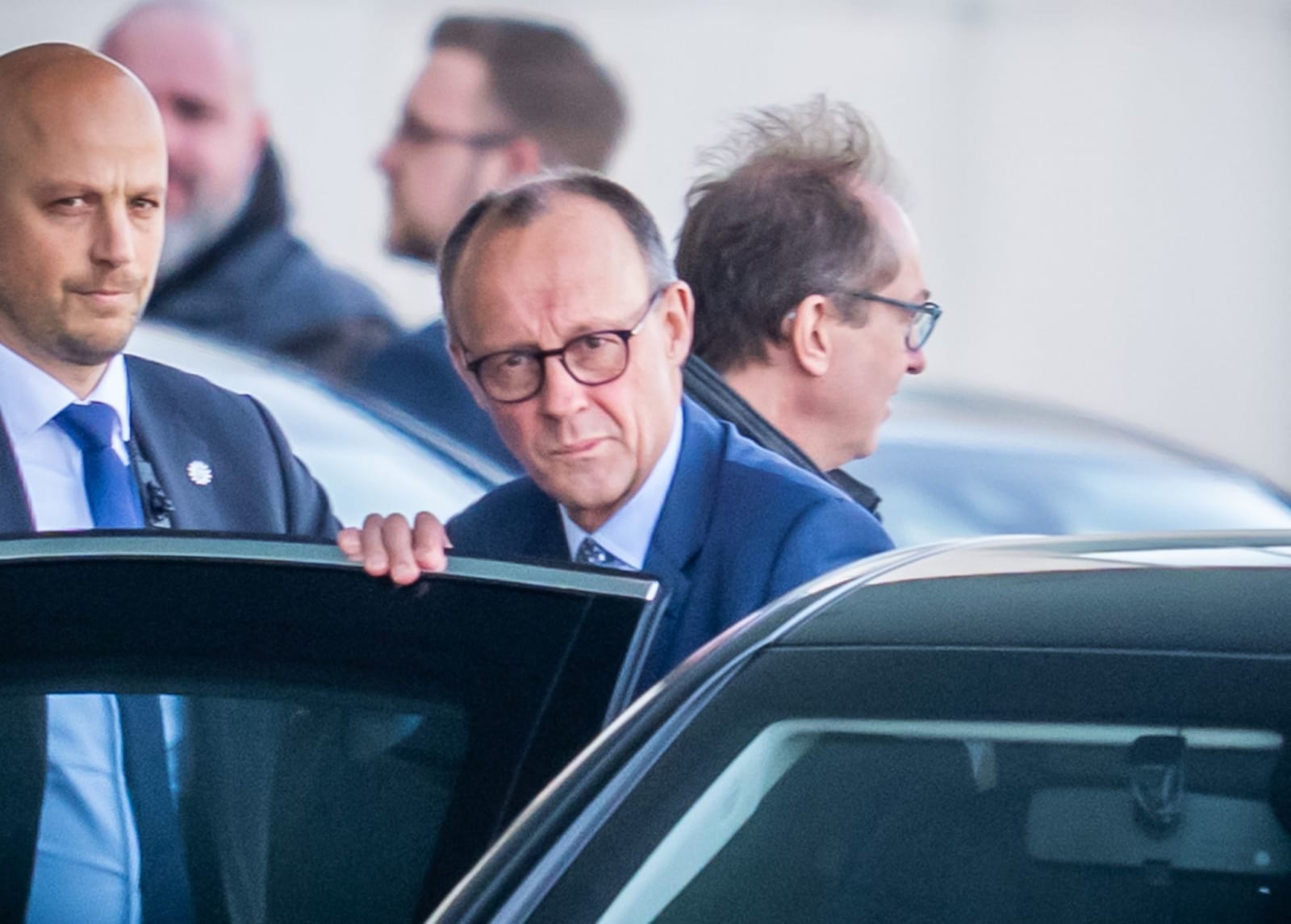 Scholz, Merz meet in high-level German political talks