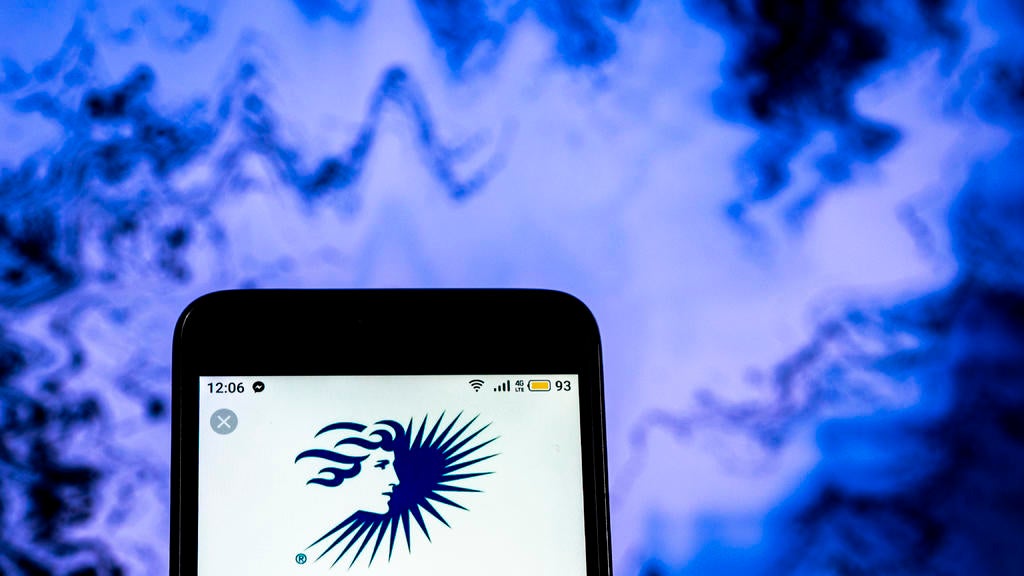 Power outages affect nearly 2,000 in Metro Detroit