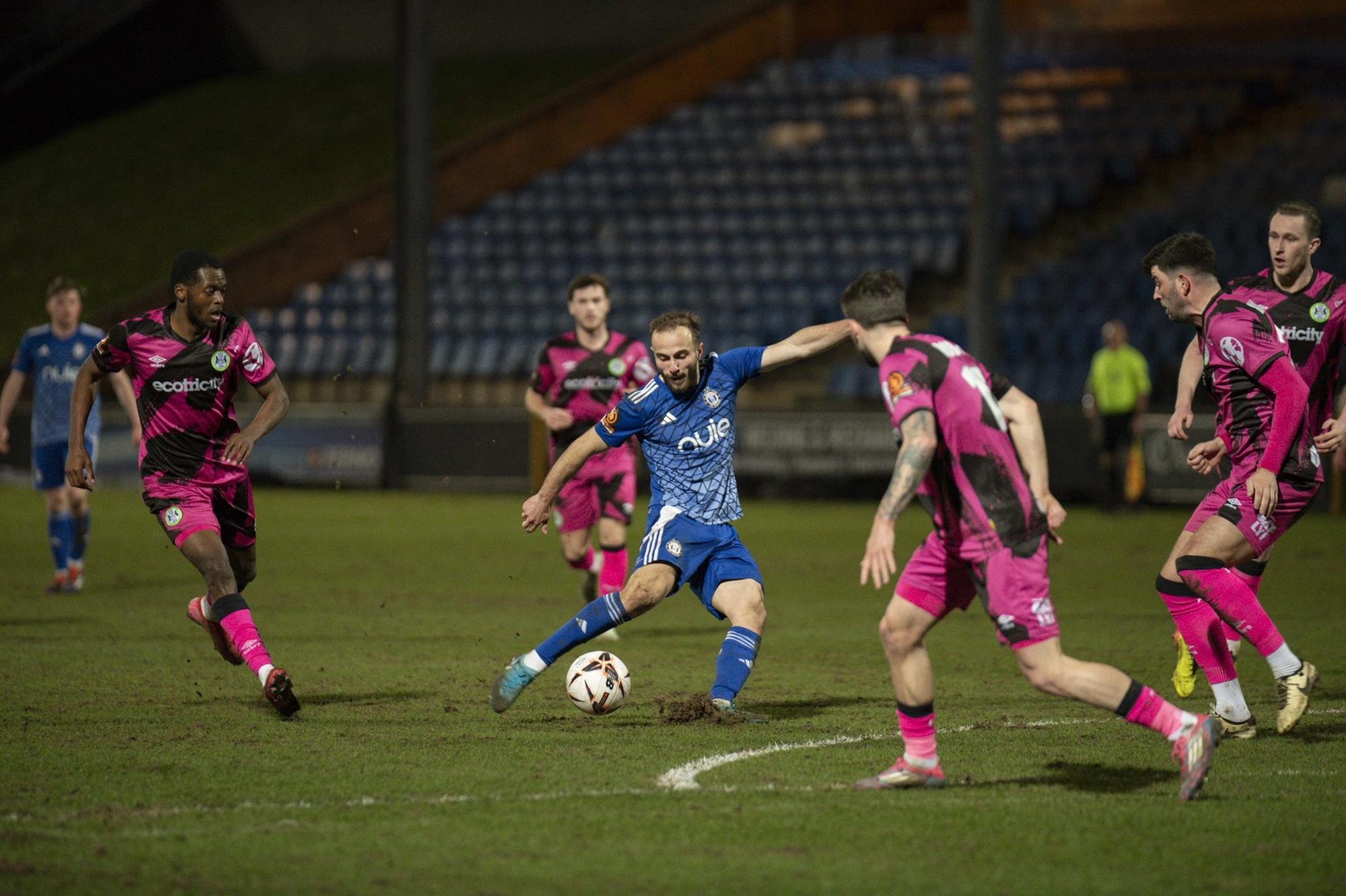 PHOTO GALLERY: 17 pictures from FC Halifax Town's 2-1 win over Forest ...