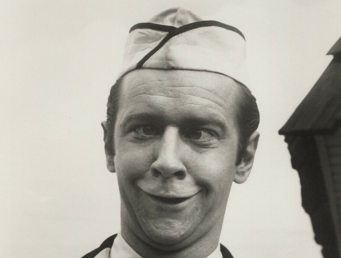 The Tragedy Behind George Carlin’s Comedy