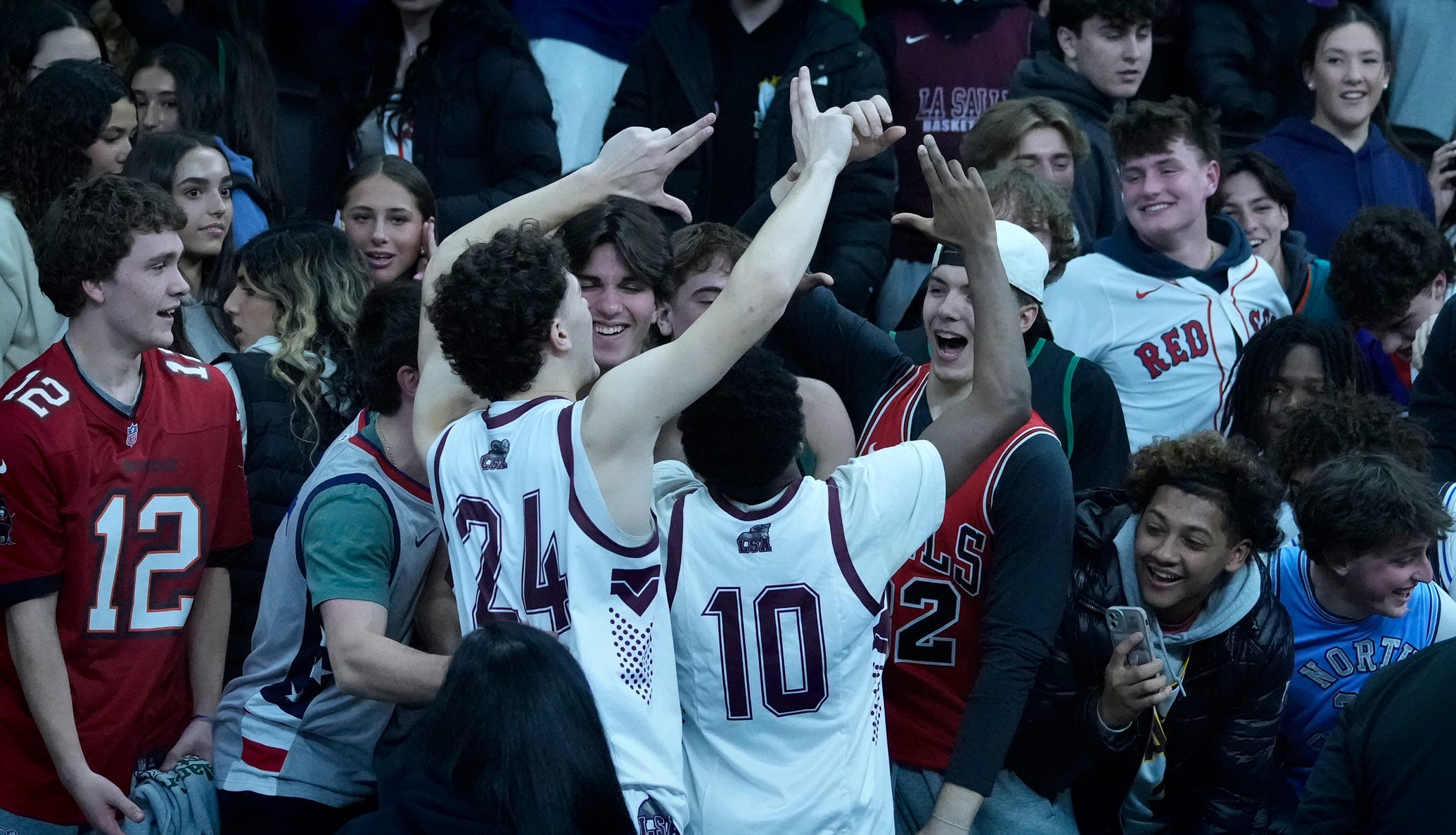La Salle boys basketball didn't play the game it wanted vs. Hendricken ...